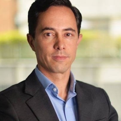 Alfonso Castro, Autor de Ruta Maestra